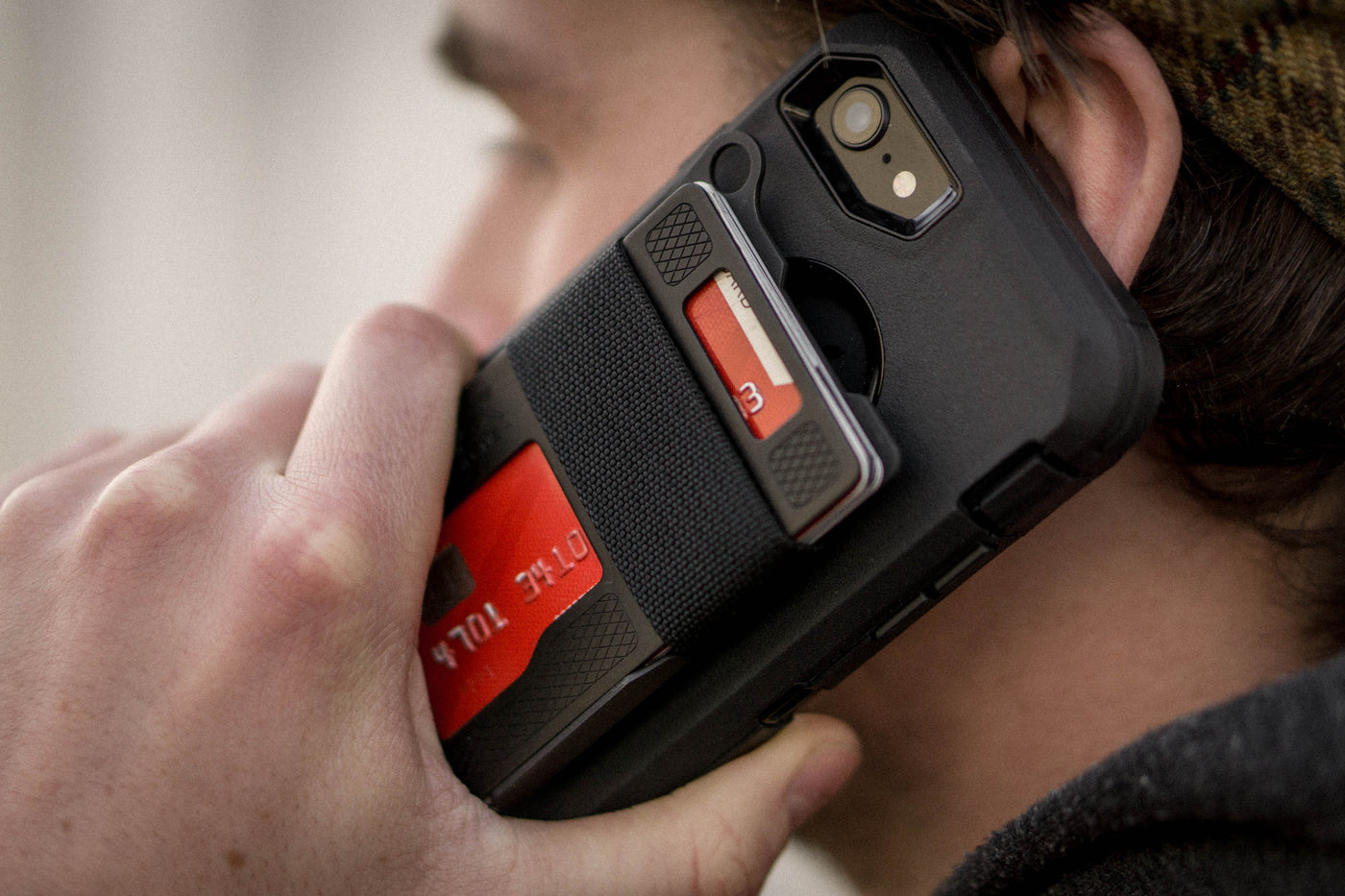 Introducing the Summit Grip Cell Phone Wallet Attachment - A Trayvax ...