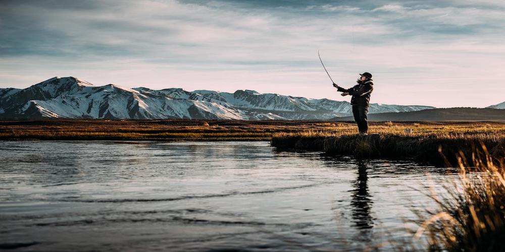 Traveling Light: 5 Tips For the Everyday Carry - A Trayvax Article